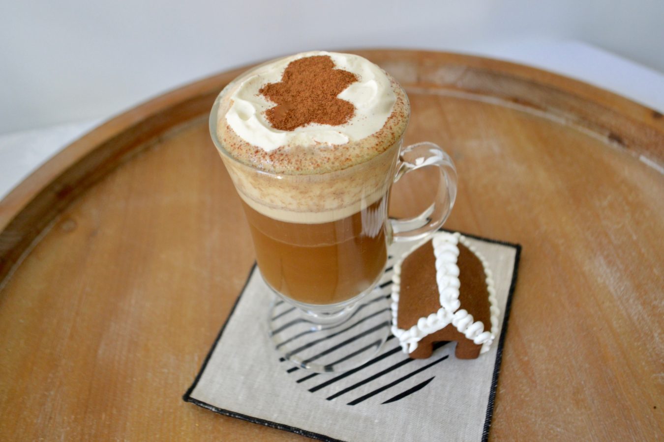 Gingerbread Latte with Gingerbread Syrup - Liz Bushong