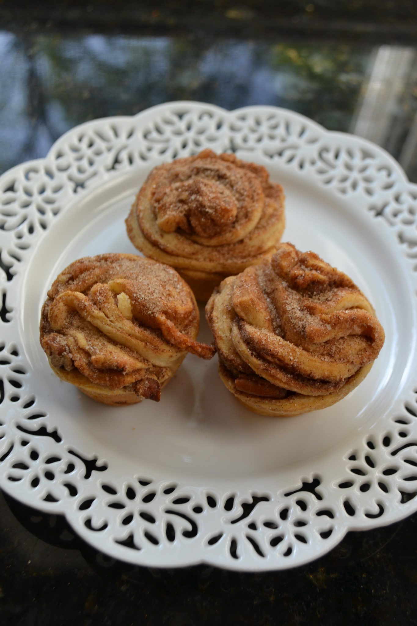 Mini Cinnamon Swirl Cruffin's - Liz Bushong